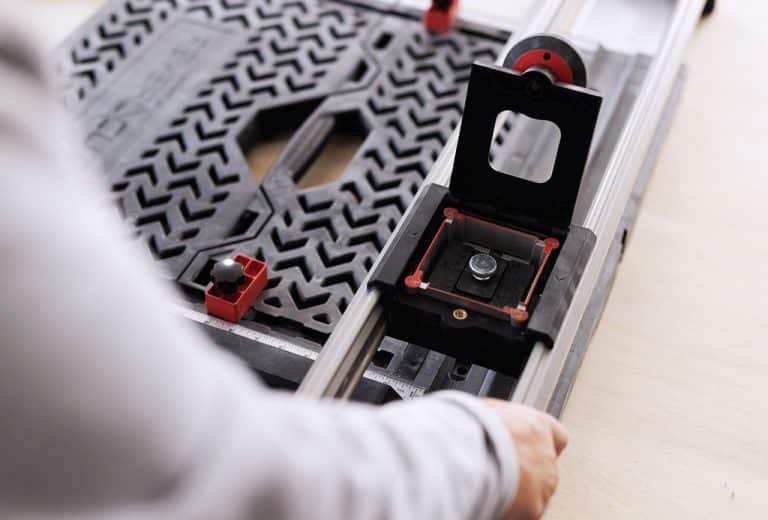 4' Ceiling Tile Workstation - Acoustic Tile Cutter | Arrow RevealCut